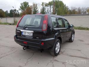 Черный Ниссан ИксТрейл 2005 в Рига, объемом двигателя 2.20 л и пробегом 297 тыс. км за 2650 €, фото 36 на AUTOMOTO.COM.LV