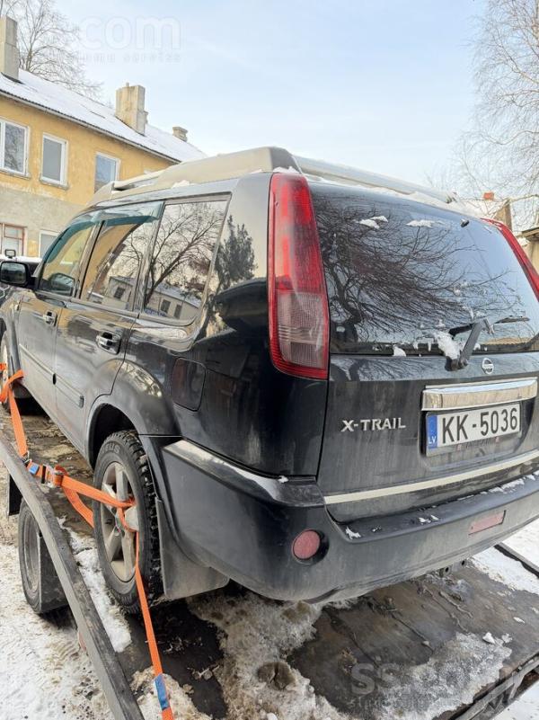 Black Nissan X-Trail 2006 in Liepaja, with an engine capacity of 2.20 L and mileage of 288 thousand km for 1650 €, photo 3 on AUTOMOTO.COM.LV