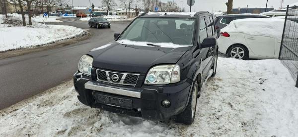 Melns Nissan X-Trail 2006 Kauņa, ar dzinēja tilpumu 2.18 L un nobraukumu 200 tūkst. km par 2350 €, foto 2 vietnē AUTOMOTO.COM.LV