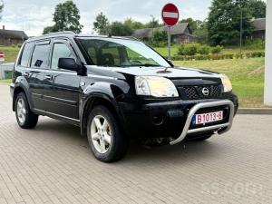 Melns Nissan X-Trail 2006 Rēzekne, ar dzinēja tilpumu 2.20 L un nobraukumu 366 tūkst. km par 1400 €, foto 4 vietnē AUTOMOTO.COM.LV