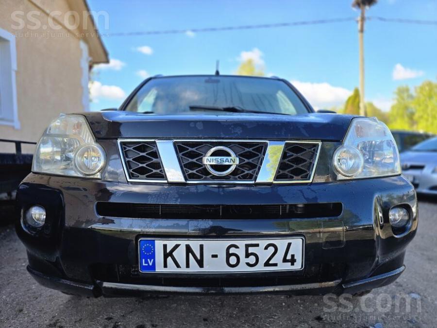 Black Nissan X-Trail 2007 in Daugavpils, with an engine capacity of 2.00 L and mileage of 0 thousand km for 3250 €, photo 2 on AUTOMOTO.COM.LV
