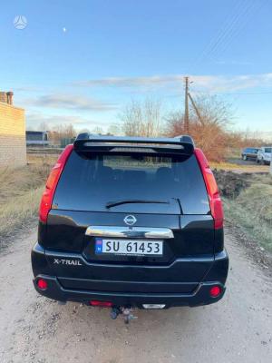 Melns Nissan X-Trail 2007 Kauņa, ar dzinēja tilpumu 2.00 L un nobraukumu 260 tūkst. km par 4300 €, foto 4 vietnē AUTOMOTO.COM.LV