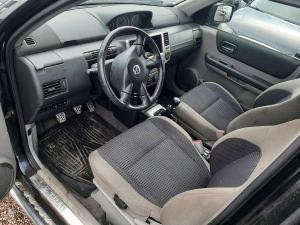 Melns Nissan X-Trail 2007 Kauņa, ar dzinēja tilpumu 2.18 L un nobraukumu 200 tūkst. km par 2400 €, foto 11 vietnē AUTOMOTO.COM.LV
