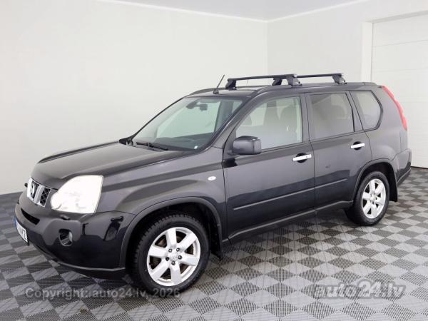 Black Nissan X-Trail 2007 in Tallinn, with an engine capacity of 2.50 L and mileage of 237 thousand km for 3199 €, photo 2 on AUTOMOTO.COM.LV