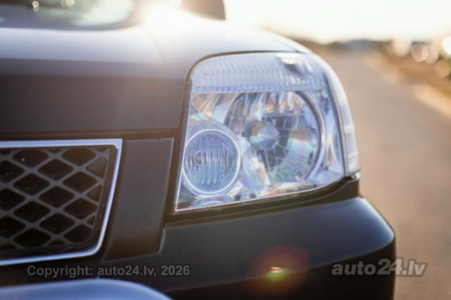 Black Nissan X-Trail 2007 in Tartu, with an engine capacity of 2.20 L and mileage of 305 thousand km for 2499 €, photo 25 on AUTOMOTO.COM.LV