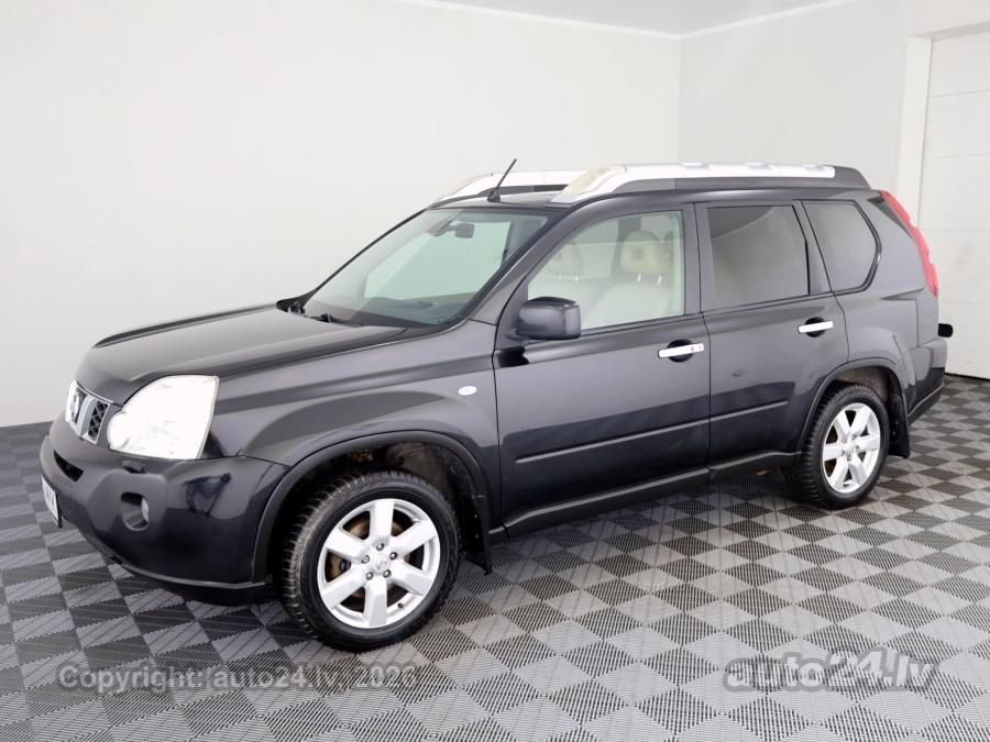 Black Nissan X-Trail 2007 in Tallinn, with an engine capacity of 2.00 L and mileage of 377 thousand km for 2499 €, photo 3 on AUTOMOTO.COM.LV