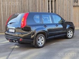 Melns Nissan X-Trail 2007 Rīga, ar dzinēja tilpumu 2.00 L un nobraukumu 125 tūkst. km par 4950 €, foto 4 vietnē AUTOMOTO.COM.LV