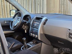 Melns Nissan X-Trail 2007 Rīga, ar dzinēja tilpumu 2.00 L un nobraukumu 125 tūkst. km par 4950 €, foto 10 vietnē AUTOMOTO.COM.LV