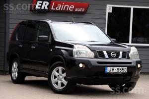 Melns Nissan X-Trail 2007 Tukums, ar dzinēja tilpumu 2.00 L un nobraukumu 323 tūkst. km par 3200 €, foto  vietnē AUTOMOTO.COM.LV