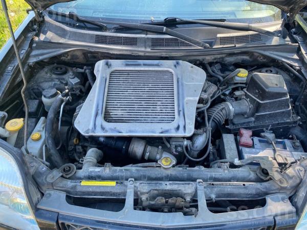 Black Nissan X-Trail 2007 in Cesis, with an engine capacity of 2.20 L and mileage of 316 thousand km for 800 €, photo 8 on AUTOMOTO.COM.LV