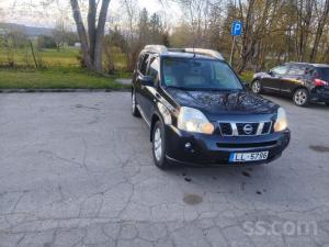 Black Nissan X-Trail 2007 in Ogre, with an engine capacity of 2.00 L and mileage of 271 thousand km for 3500 €, photo  on AUTOMOTO.COM.LV