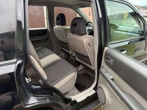 Black Nissan X-Trail 2007 in Kaunas, with an engine capacity of 2.18 L and mileage of 230 thousand km for 1850 €, photo 13 on AUTOMOTO.COM.LV