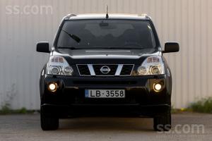 Melns Nissan X-Trail 2007 Jelgava, ar dzinēja tilpumu 2.00 L un nobraukumu 334 tūkst. km par 3300 €, foto 3 vietnē AUTOMOTO.COM.LV