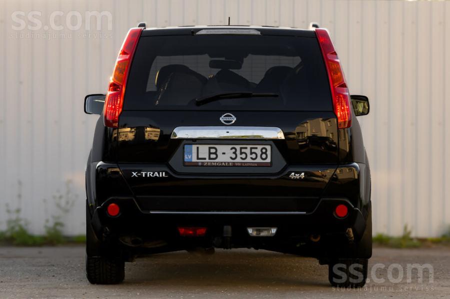 Melns Nissan X-Trail 2007 Jelgava, ar dzinēja tilpumu 2.00 L un nobraukumu 334 tūkst. km par 3300 €, foto 6 vietnē AUTOMOTO.COM.LV