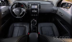 Melns Nissan X-Trail 2007 Jelgava, ar dzinēja tilpumu 2.00 L un nobraukumu 334 tūkst. km par 3300 €, foto 9 vietnē AUTOMOTO.COM.LV