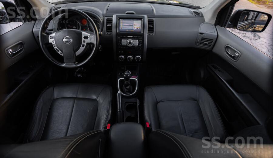 Melns Nissan X-Trail 2007 Jelgava, ar dzinēja tilpumu 2.00 L un nobraukumu 334 tūkst. km par 3300 €, foto 9 vietnē AUTOMOTO.COM.LV