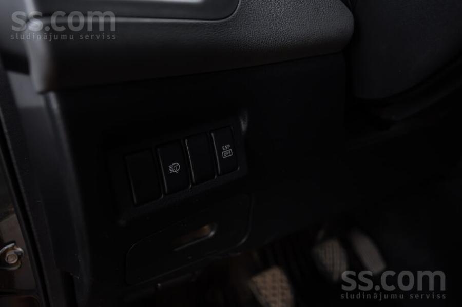 Melns Nissan X-Trail 2007 Jelgava, ar dzinēja tilpumu 2.00 L un nobraukumu 334 tūkst. km par 3300 €, foto 12 vietnē AUTOMOTO.COM.LV
