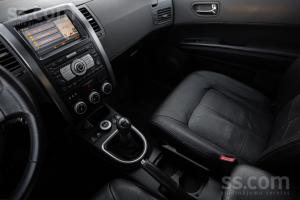 Melns Nissan X-Trail 2007 Jelgava, ar dzinēja tilpumu 2.00 L un nobraukumu 334 tūkst. km par 3300 €, foto 13 vietnē AUTOMOTO.COM.LV