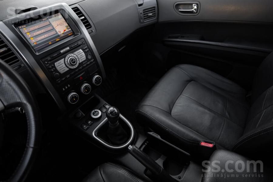 Melns Nissan X-Trail 2007 Jelgava, ar dzinēja tilpumu 2.00 L un nobraukumu 334 tūkst. km par 3300 €, foto 13 vietnē AUTOMOTO.COM.LV