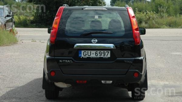 Melns Nissan X-Trail 2007 Rīga, ar dzinēja tilpumu 2.00 L un nobraukumu 188 tūkst. km par 2300 €, foto 7 vietnē AUTOMOTO.COM.LV