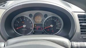 Black Nissan X-Trail 2007 in Riga, with an engine capacity of 2.00 L and mileage of 188 thousand km for 2300 €, photo 10 on AUTOMOTO.COM.LV