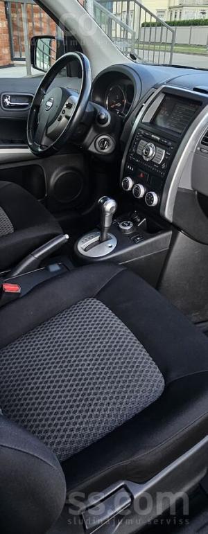 Melns Nissan X-Trail 2007 Rīga, ar dzinēja tilpumu 2.00 L un nobraukumu 215 tūkst. km par 4700 €, foto 9 vietnē AUTOMOTO.COM.LV