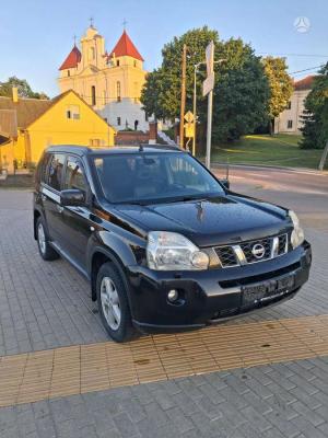 Melns Nissan X-Trail 2007 Raseiniai, ar dzinēja tilpumu 2.00 L un nobraukumu 243 tūkst. km par 2700 €, foto  vietnē AUTOMOTO.COM.LV