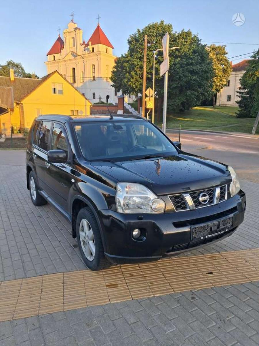 Melns Nissan X-Trail 2007 Raseiniai, ar dzinēja tilpumu 2.00 L un nobraukumu 243 tūkst. km par 2700 €, foto 1 vietnē AUTOMOTO.COM.LV