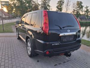Melns Nissan X-Trail 2007 Raseiniai, ar dzinēja tilpumu 2.00 L un nobraukumu 243 tūkst. km par 2700 €, foto 3 vietnē AUTOMOTO.COM.LV