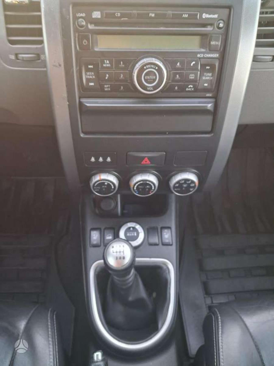 Melns Nissan X-Trail 2007 Raseiniai, ar dzinēja tilpumu 2.00 L un nobraukumu 243 tūkst. km par 2700 €, foto 22 vietnē AUTOMOTO.COM.LV