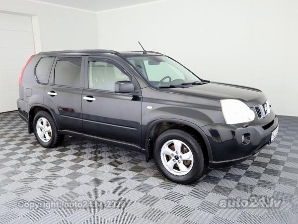 Black Nissan X-Trail 2007 in Tallinn, with an engine capacity of 2.50 L and mileage of 319 thousand km for 1999 €, photo 1 on AUTOMOTO.COM.LV