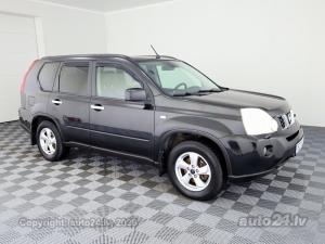 Melns Nissan X-Trail 2007 Tallina, ar dzinēja tilpumu 2.50 L un nobraukumu 319 tūkst. km par 1999 €, foto  vietnē AUTOMOTO.COM.LV