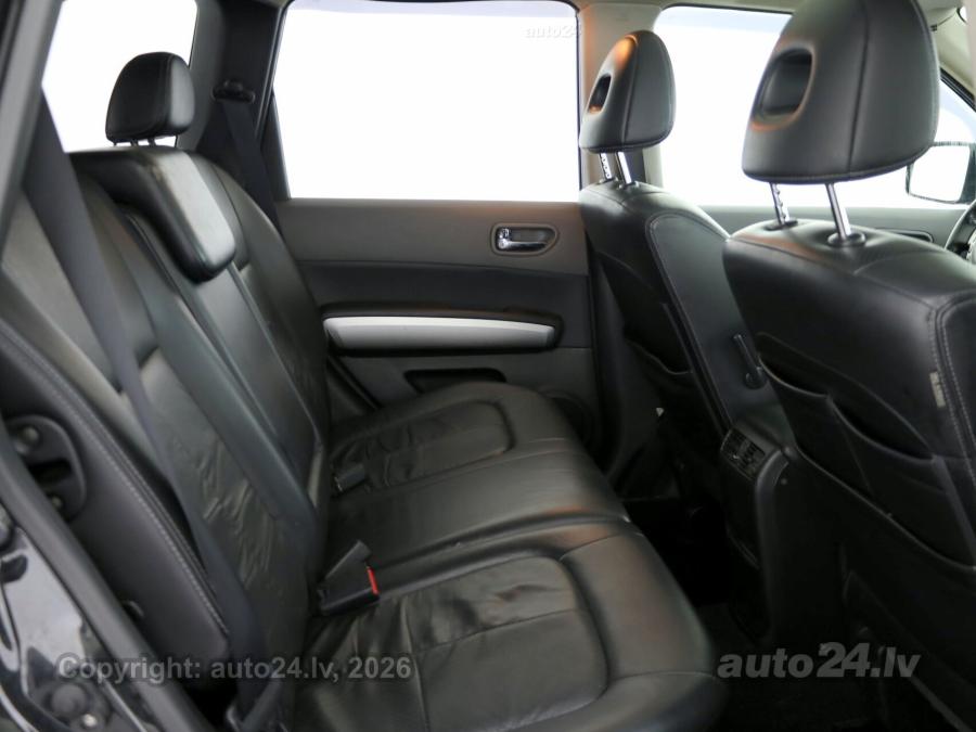 Melns Nissan X-Trail 2007 Tallina, ar dzinēja tilpumu 2.50 L un nobraukumu 319 tūkst. km par 1999 €, foto 8 vietnē AUTOMOTO.COM.LV
