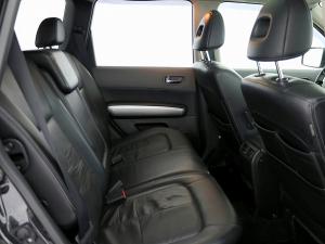 Melns Nissan X-Trail 2007 Tallina, ar dzinēja tilpumu 2.50 L un nobraukumu 319 tūkst. km par 1999 €, foto 8 vietnē AUTOMOTO.COM.LV