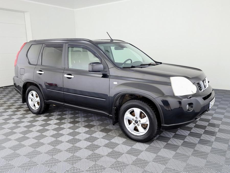 Melns Nissan X-Trail 2007 Tallina, ar dzinēja tilpumu 2.50 L un nobraukumu 319 tūkst. km par 1999 €, foto 11 vietnē AUTOMOTO.COM.LV