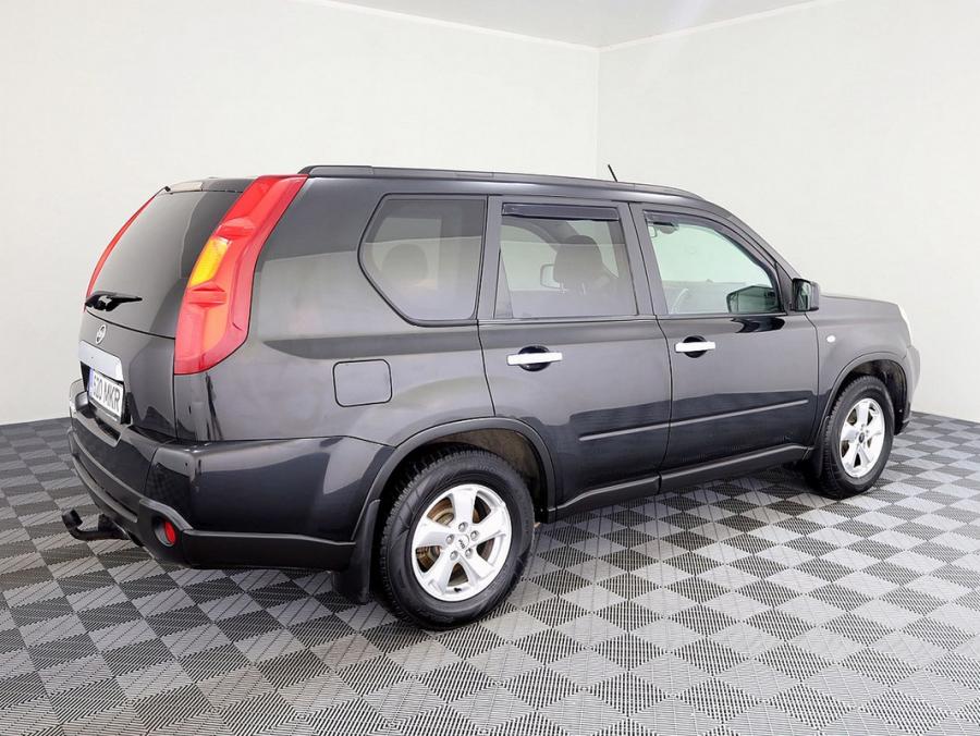 Melns Nissan X-Trail 2007 Tallina, ar dzinēja tilpumu 2.50 L un nobraukumu 319 tūkst. km par 1999 €, foto 13 vietnē AUTOMOTO.COM.LV