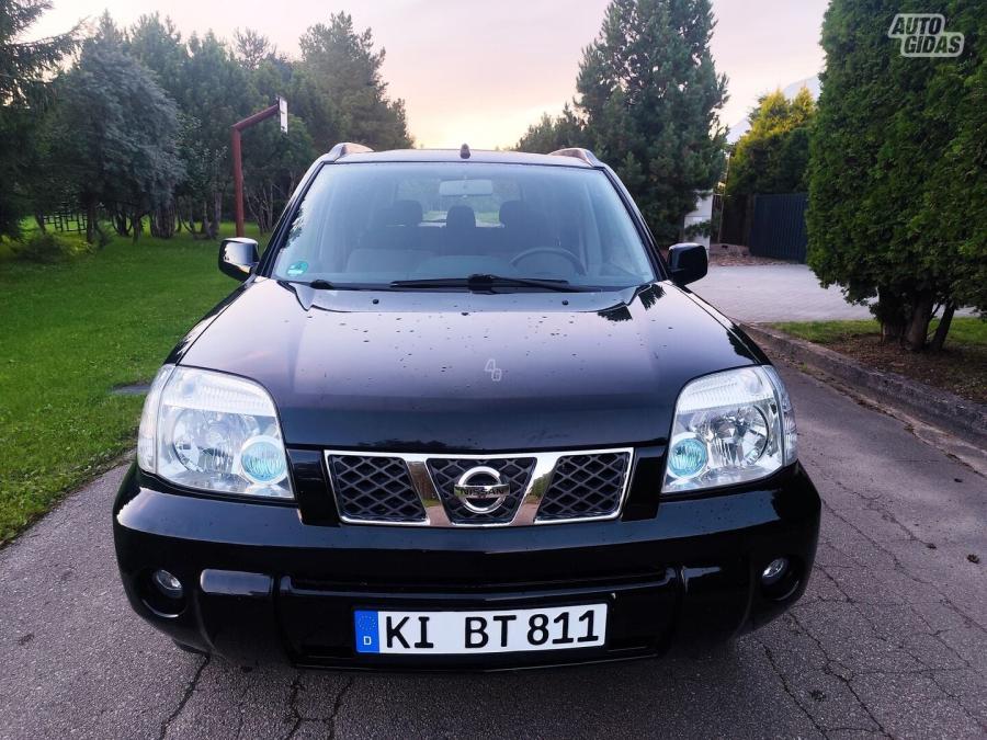 Melns Nissan X-Trail 2007 Mažeikiai, ar dzinēja tilpumu 2.20 L un nobraukumu 235 tūkst. km par 3850 €, foto 4 vietnē AUTOMOTO.COM.LV