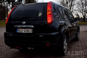 Melns Nissan X-Trail 2008 Gulbene, ar dzinēja tilpumu 2.00 L un nobraukumu 366 tūkst. km par 3550 €, foto 3 vietnē AUTOMOTO.COM.LV