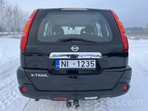 Melns Nissan X-Trail 2008 Valmiera, ar dzinēja tilpumu 2.50 L un nobraukumu 0 tūkst. km par 4450 €, foto 4 vietnē AUTOMOTO.COM.LV