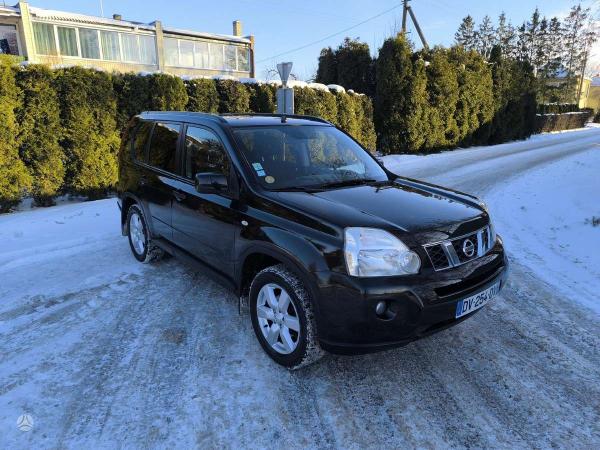 Melns Nissan X-Trail 2008 Marijampole, ar dzinēja tilpumu 2.17 L un nobraukumu 355 tūkst. km par 4550 €, foto 7 vietnē AUTOMOTO.COM.LV