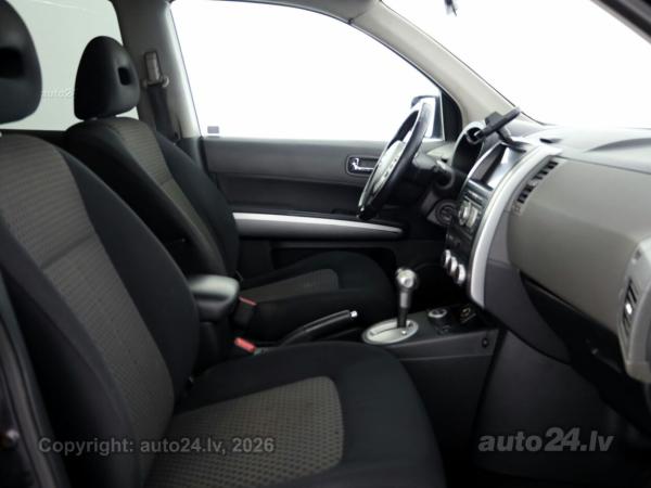 Melns Nissan X-Trail 2008 Tallina, ar dzinēja tilpumu 2.00 L un nobraukumu 339 tūkst. km par 2999 €, foto 6 vietnē AUTOMOTO.COM.LV