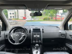 Melns Nissan X-Trail 2008 Valga, ar dzinēja tilpumu 2.00 L un nobraukumu 308 tūkst. km par 2700 €, foto 10 vietnē AUTOMOTO.COM.LV