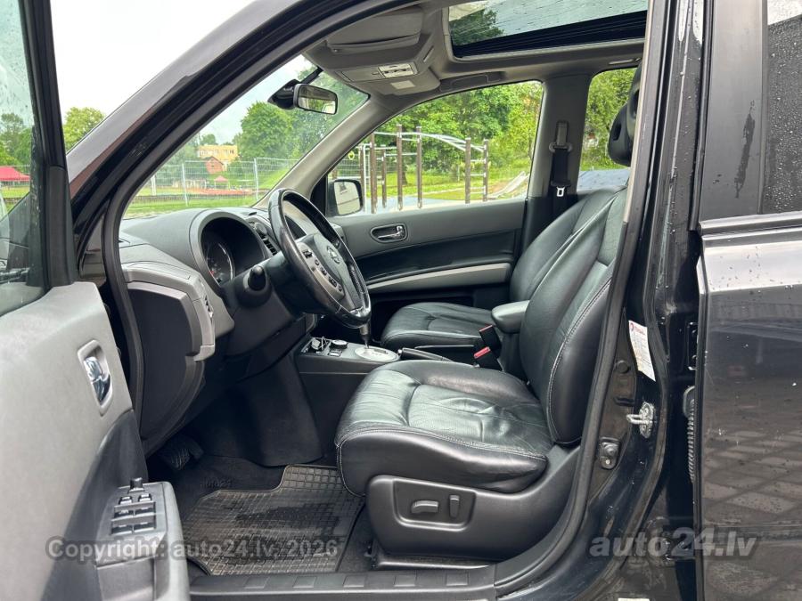 Melns Nissan X-Trail 2008 Valga, ar dzinēja tilpumu 2.00 L un nobraukumu 308 tūkst. km par 2700 €, foto 11 vietnē AUTOMOTO.COM.LV