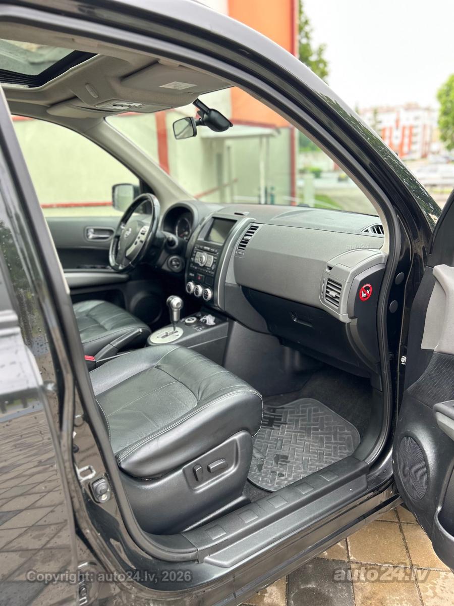 Melns Nissan X-Trail 2008 Valga, ar dzinēja tilpumu 2.00 L un nobraukumu 308 tūkst. km par 2700 €, foto 13 vietnē AUTOMOTO.COM.LV
