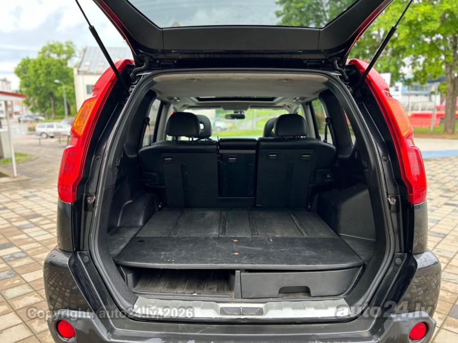 Melns Nissan X-Trail 2008 Valga, ar dzinēja tilpumu 2.00 L un nobraukumu 308 tūkst. km par 2700 €, foto 17 vietnē AUTOMOTO.COM.LV