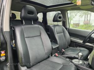 Black Nissan X-Trail 2008 in Tallinn, with an engine capacity of 2.00 L and mileage of 308 thousand km for 4198 €, photo 12 on AUTOMOTO.COM.LV