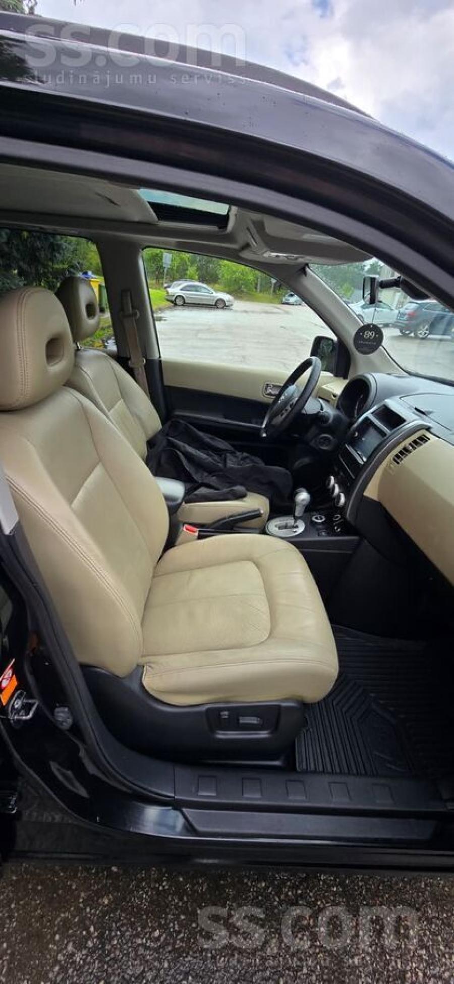 Melns Nissan X-Trail 2008 Dobele, ar dzinēja tilpumu 2.00 L un nobraukumu 236 tūkst. km par 4995 €, foto 12 vietnē AUTOMOTO.COM.LV