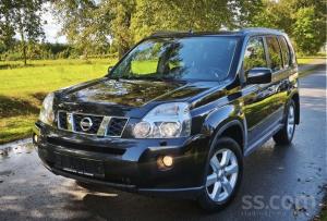 Melns Nissan X-Trail 2008 Rīga, ar dzinēja tilpumu 2.00 L un nobraukumu 246 tūkst. km par 5850 €, foto  vietnē AUTOMOTO.COM.LV