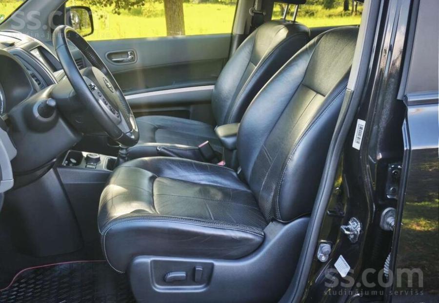 Melns Nissan X-Trail 2008 Rīga, ar dzinēja tilpumu 2.00 L un nobraukumu 246 tūkst. km par 5850 €, foto 11 vietnē AUTOMOTO.COM.LV
