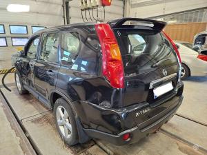 Melns Nissan X-Trail 2009 Tauragė, ar dzinēja tilpumu 2.49 L un nobraukumu 200 tūkst. km par 1200 €, foto 4 vietnē AUTOMOTO.COM.LV